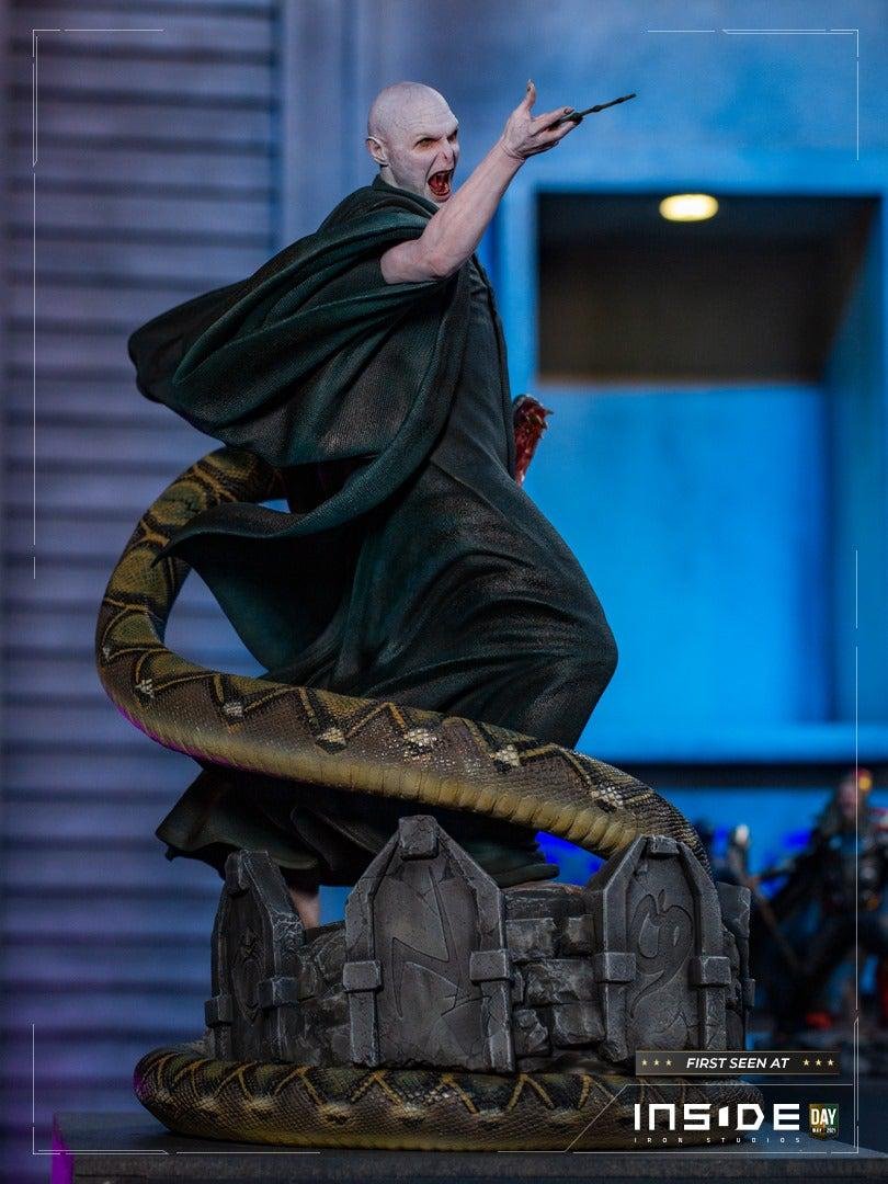 [Statue] Iron Studios – Voldemort & Nagini Harry Potter Legacy Replica ...